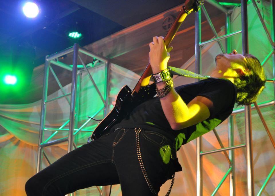 Andy Wood Interview - Session & Touring Guitarist / Independent Artist ...