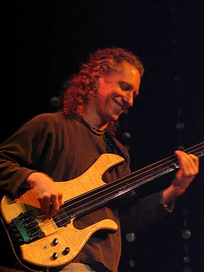 Michael Manring Interview - Everyone Loves Guitar