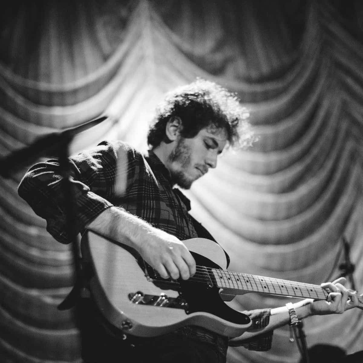 Dan Knobler Interview - Everyone Loves Guitar